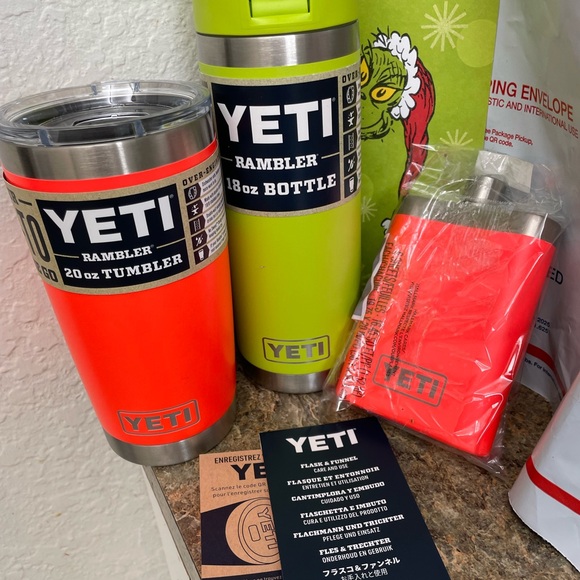 Yeti | Dining | New Yeti Solar Flare Flask Matching Tumbler Or Charause ...